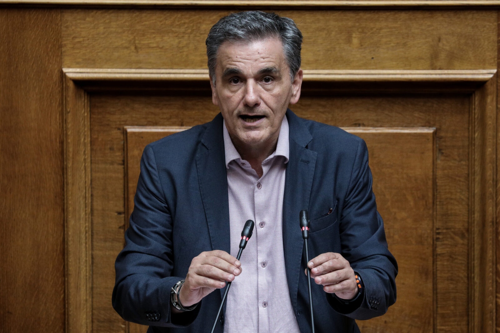 Ευκλείδης Τσακαλώτος: Μια απάντηση στον κ. Μητσοτάκη. Για τα πάντα ...