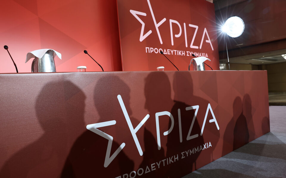 Άγγελος Τσέκερης: Ο ΣΥΡΙΖΑ δε χρειάζεται ν'ανησυχεί - Commonality