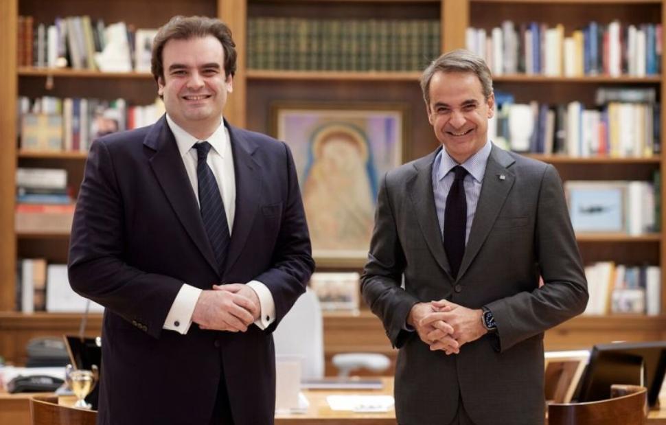 Άγγελος Τσέκερης: Ο Πιερρακάκης και η μούφα με τα ιδιωτικά ΑΕΙ ...