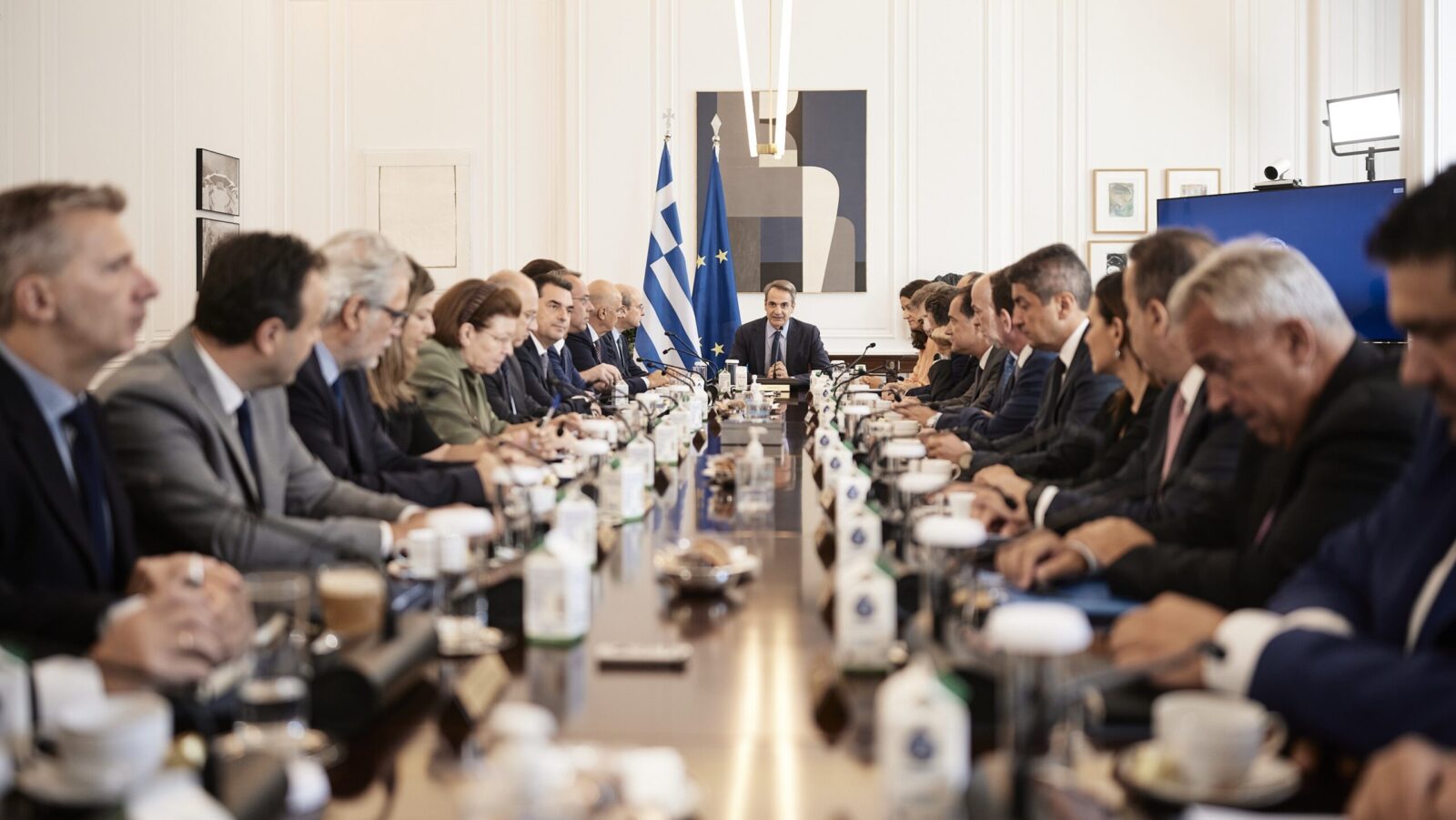 Άρης Καραντινός: Η Αριστερά μπροστά στη «μεταρρυθμιστική» πίεση της ...